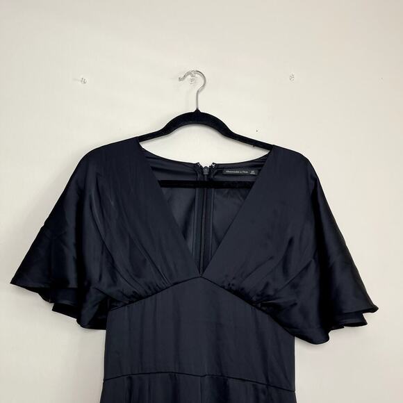 Abercrombie & Fitch Black Angel Sleeve Satin Shiny Jumpsuit Wide-Leg ...